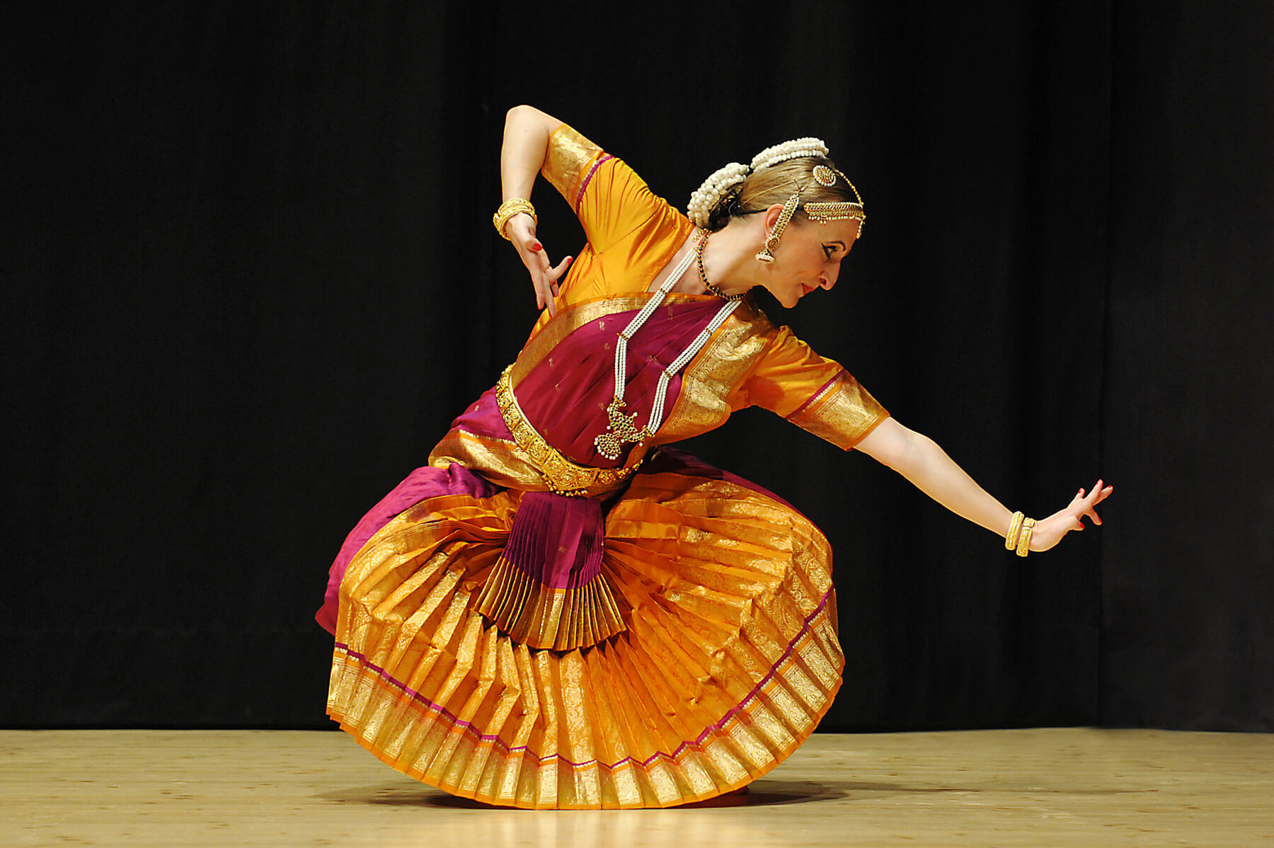 Klassisch indischer Tanz - Bharatanatyam und Mohiniyattam